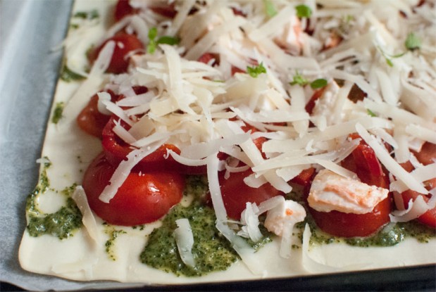 Caprese tart with pesto and mozzarella - VAL EN BARCELONA